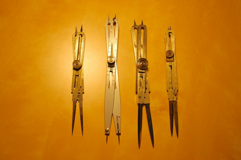 11 point dividers | The Designer's Assistant